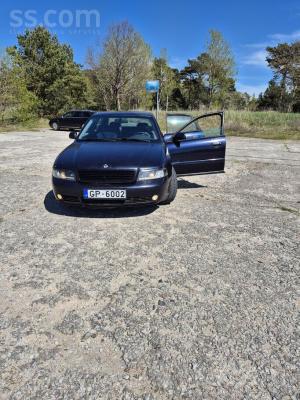 Blue Audi A4 1999 in Liepaja, with an engine capacity of 1.80 L and mileage of 293 thousand km for 950 €, photo 3 on AUTOMOTO.COM.LV