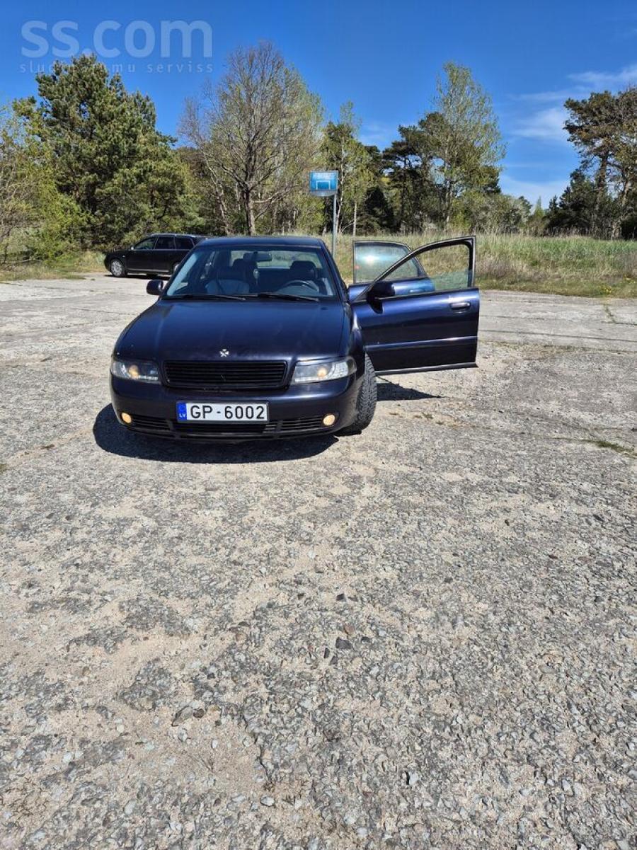 Blue Audi A4 1999 in Liepaja, with an engine capacity of 1.80 L and mileage of 293 thousand km for 950 €, photo 3 on AUTOMOTO.COM.LV