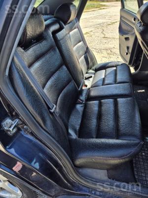 Blue Audi A4 1999 in Liepaja, with an engine capacity of 1.80 L and mileage of 293 thousand km for 950 €, photo 6 on AUTOMOTO.COM.LV