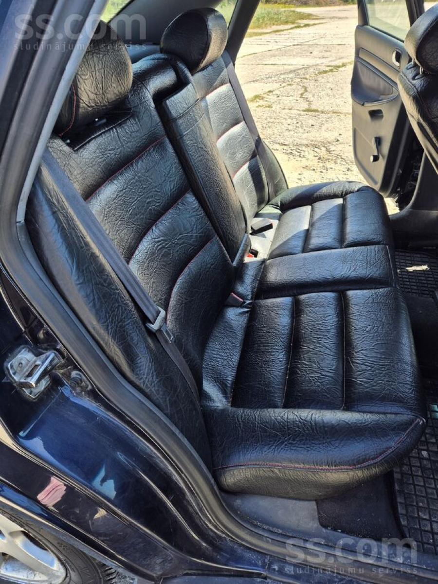 Blue Audi A4 1999 in Liepaja, with an engine capacity of 1.80 L and mileage of 293 thousand km for 950 €, photo 6 on AUTOMOTO.COM.LV