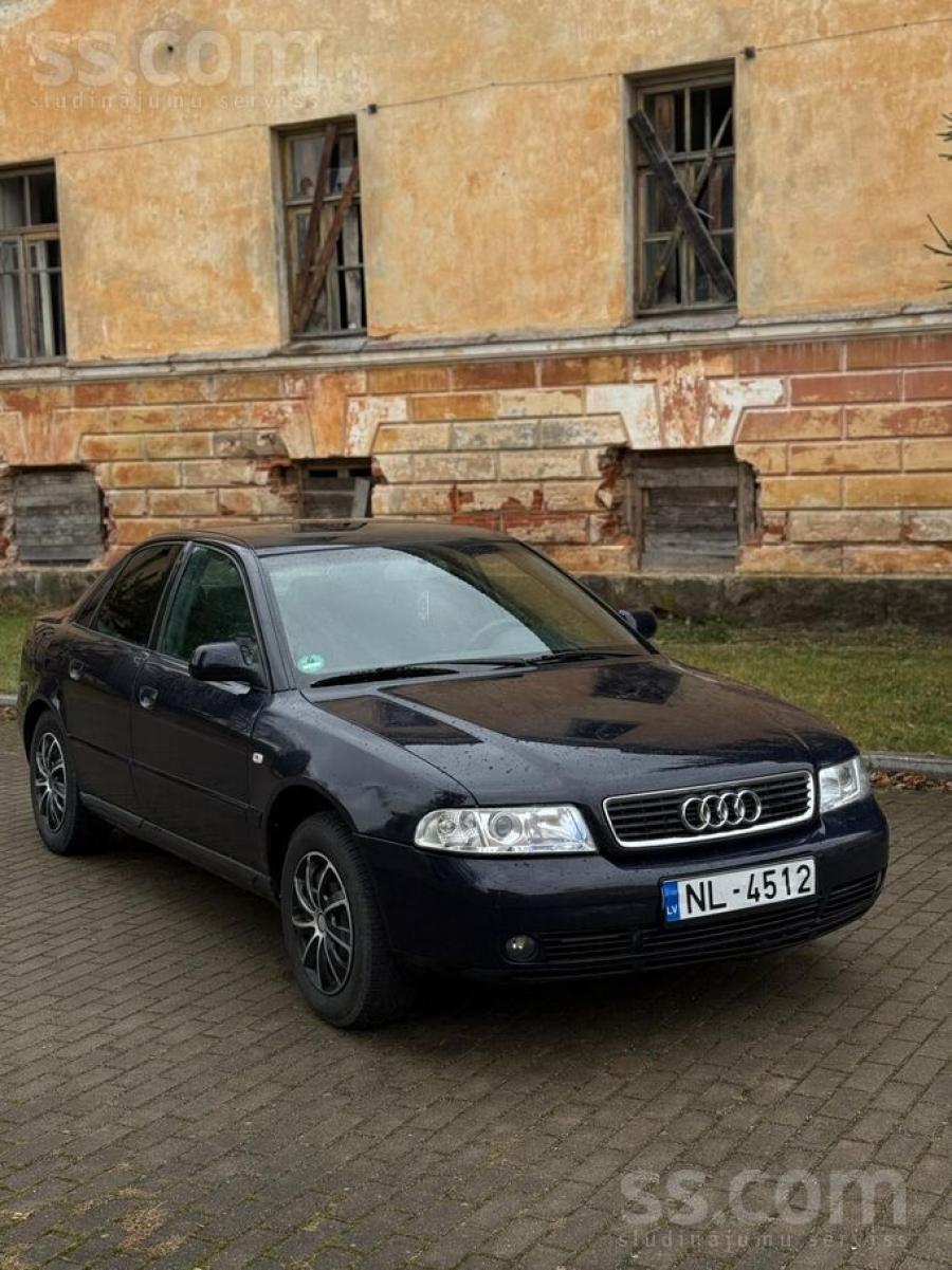 Zils Audi A4 1999 Preiļi, ar dzinēja tilpumu 1.80 L un nobraukumu 266 tūkst. km par 1440 €, foto 3 vietnē AUTOMOTO.COM.LV
