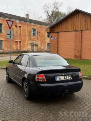 Zils Audi A4 1999 Preiļi, ar dzinēja tilpumu 1.80 L un nobraukumu 266 tūkst. km par 1440 €, foto 5 vietnē AUTOMOTO.COM.LV