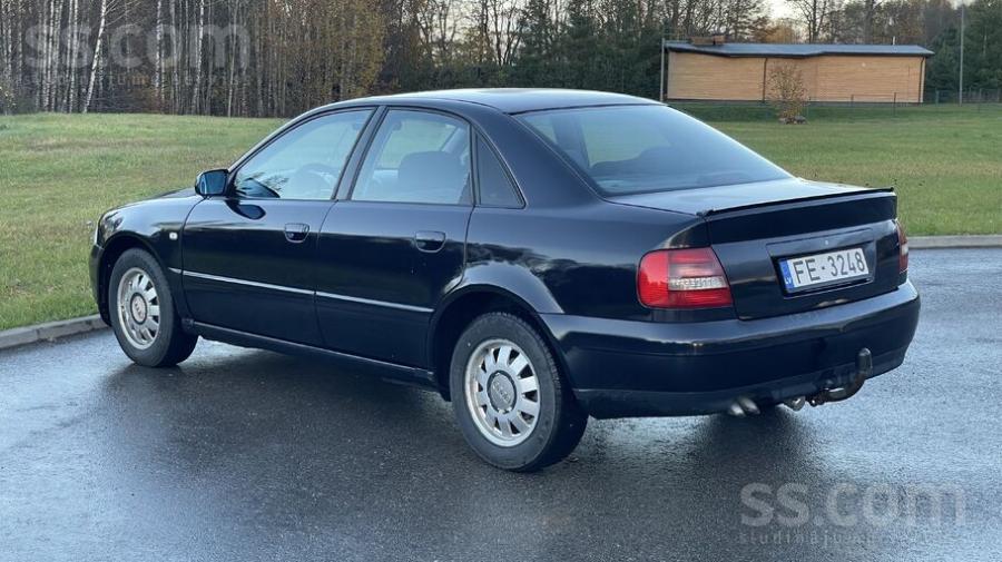 Blue Audi A4 1999 in Cesis, with an engine capacity of 1.90 L and mileage of 417 thousand km for 1650 €, photo 7 on AUTOMOTO.COM.LV