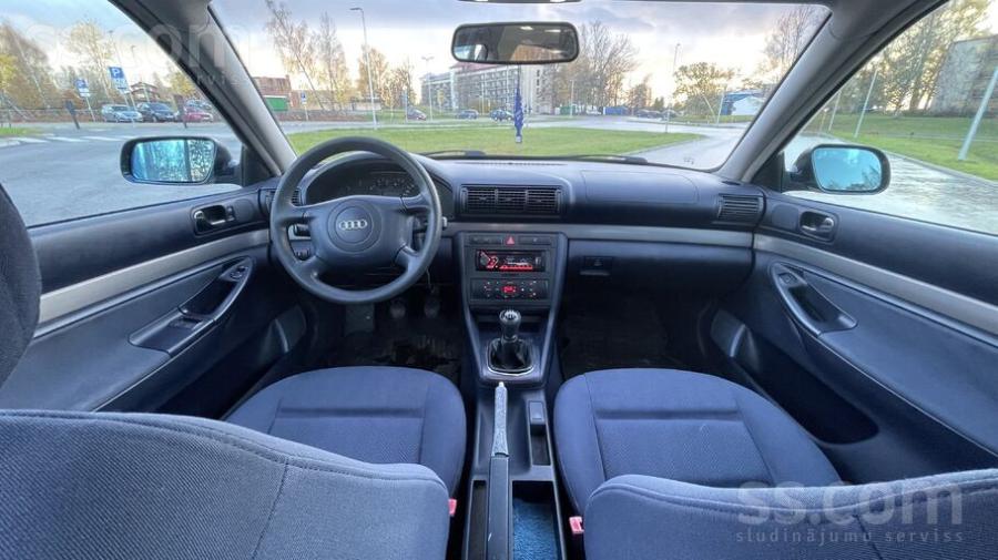 Blue Audi A4 1999 in Cesis, with an engine capacity of 1.90 L and mileage of 417 thousand km for 1650 €, photo 10 on AUTOMOTO.COM.LV