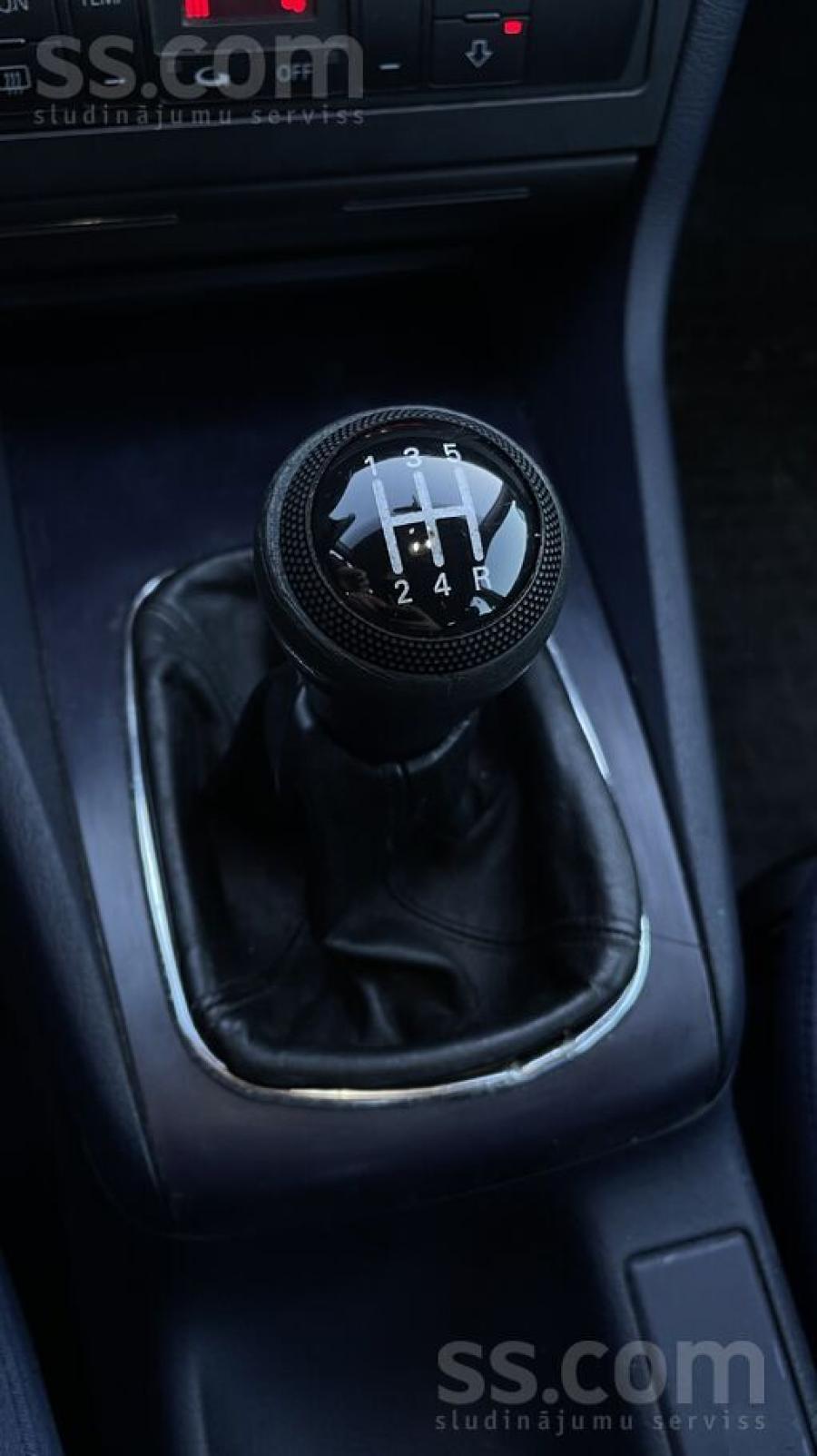 Blue Audi A4 1999 in Cesis, with an engine capacity of 1.90 L and mileage of 417 thousand km for 1650 €, photo 11 on AUTOMOTO.COM.LV