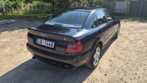 Zils Audi A4 1999 Jelgava, ar dzinēja tilpumu 1.60 L un nobraukumu 250 tūkst. km par 1000 €, foto 5 vietnē AUTOMOTO.COM.LV