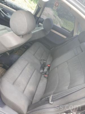 Blue Audi A4 1999 in Jelgava, with an engine capacity of 1.90 L and mileage of 425 thousand km for 1700 €, photo 12 on AUTOMOTO.COM.LV