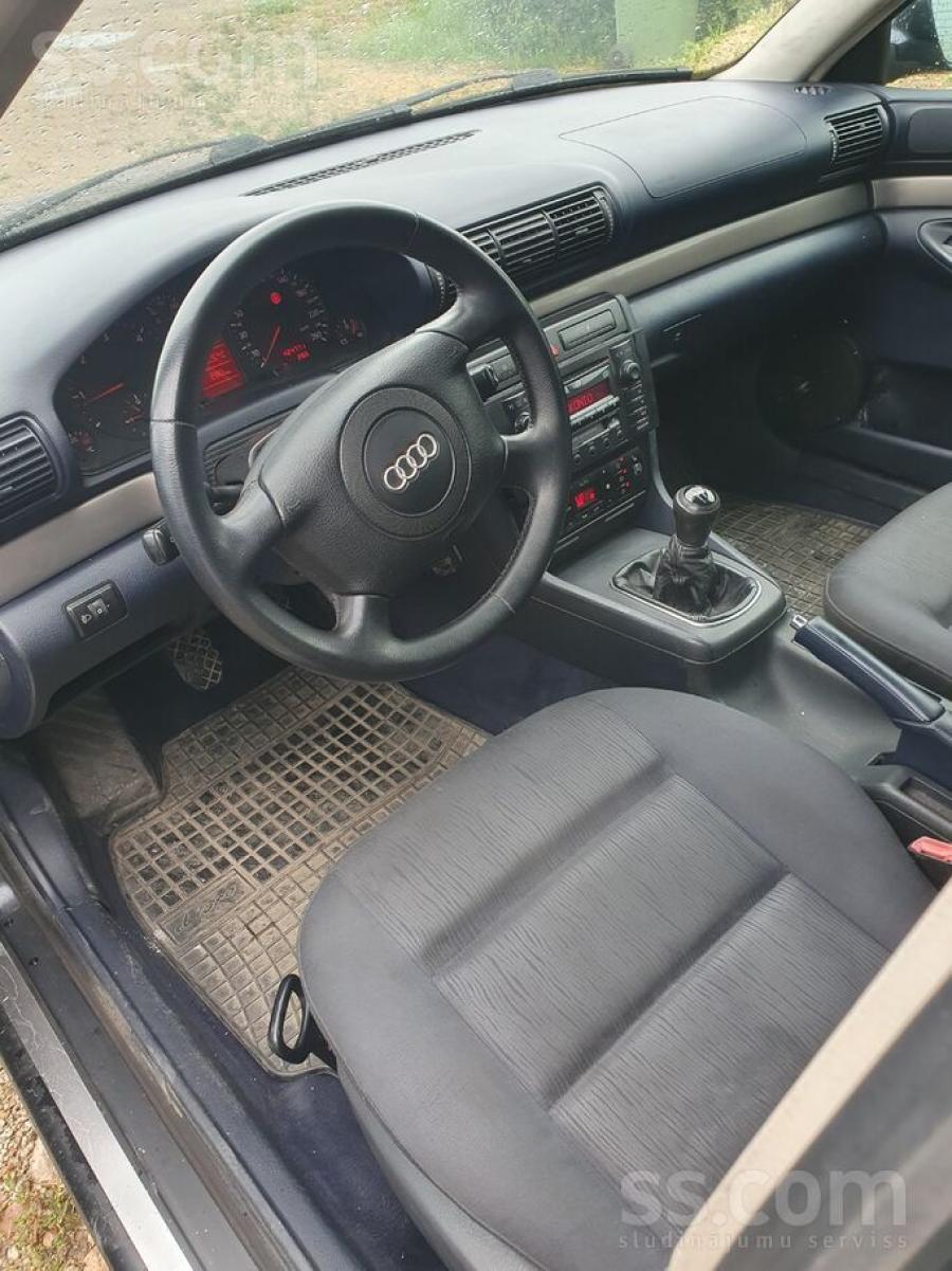 Blue Audi A4 1999 in Jelgava, with an engine capacity of 1.90 L and mileage of 425 thousand km for 1700 €, photo 13 on AUTOMOTO.COM.LV