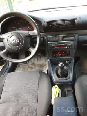 Zils Audi A4 1999 Jēkabpils, ar dzinēja tilpumu 1.90 L un nobraukumu 378 tūkst. km par 1300 €, foto 6 vietnē AUTOMOTO.COM.LV
