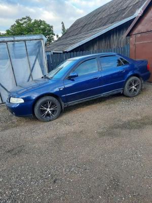 Blue Audi A4 1999 in Alytus, with an engine capacity of 1.60 L and mileage of 265 thousand km for 1100 €, photo  on AUTOMOTO.COM.LV