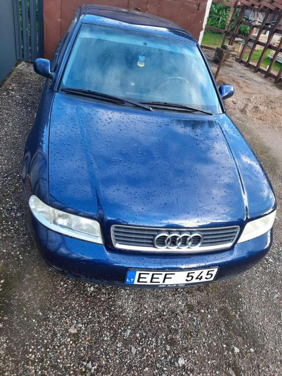 Blue Audi A4 1999 in Alytus, with an engine capacity of 1.60 L and mileage of 265 thousand km for 1100 €, photo 4 on AUTOMOTO.COM.LV