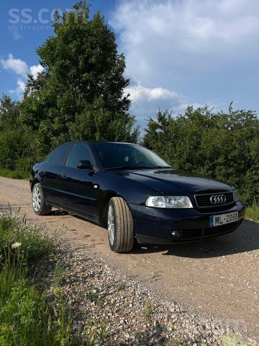 Zils Audi A4 2000 Liepāja, ar dzinēja tilpumu 1.90 L un nobraukumu 402 tūkst. km par 1250 €, foto 4 vietnē AUTOMOTO.COM.LV