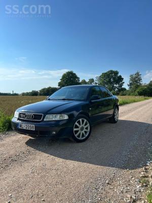 Zils Audi A4 2000 Liepāja, ar dzinēja tilpumu 1.90 L un nobraukumu 402 tūkst. km par 1250 €, foto 5 vietnē AUTOMOTO.COM.LV