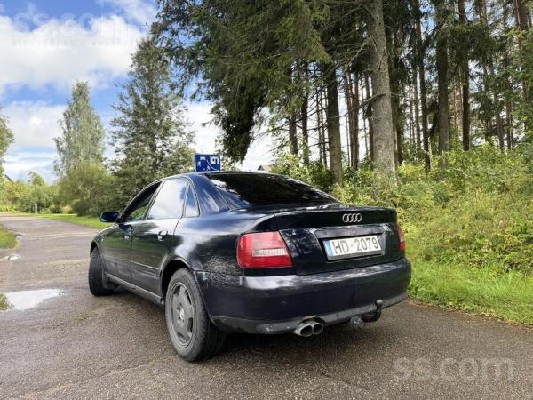 Blue Audi A4 2000 in Cesis, with an engine capacity of 1.90 L and mileage of 447 thousand km for 1250 €, photo 3 on AUTOMOTO.COM.LV
