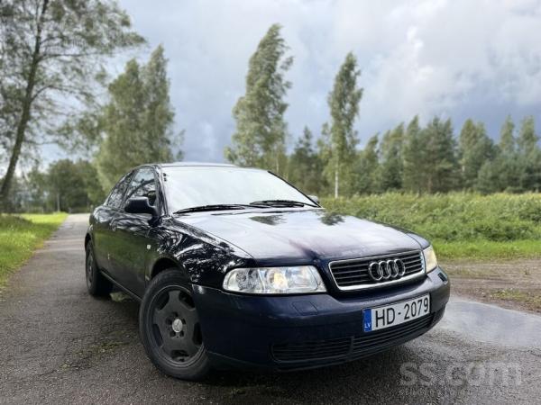 Blue Audi A4 2000 in Cesis, with an engine capacity of 1.90 L and mileage of 447 thousand km for 1250 €, photo 4 on AUTOMOTO.COM.LV