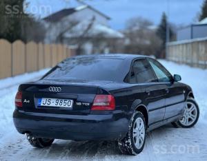 Zils Audi A4 2000 Jelgava, ar dzinēja tilpumu 1.90 L un nobraukumu 428 tūkst. km par 1650 €, foto 3 vietnē AUTOMOTO.COM.LV