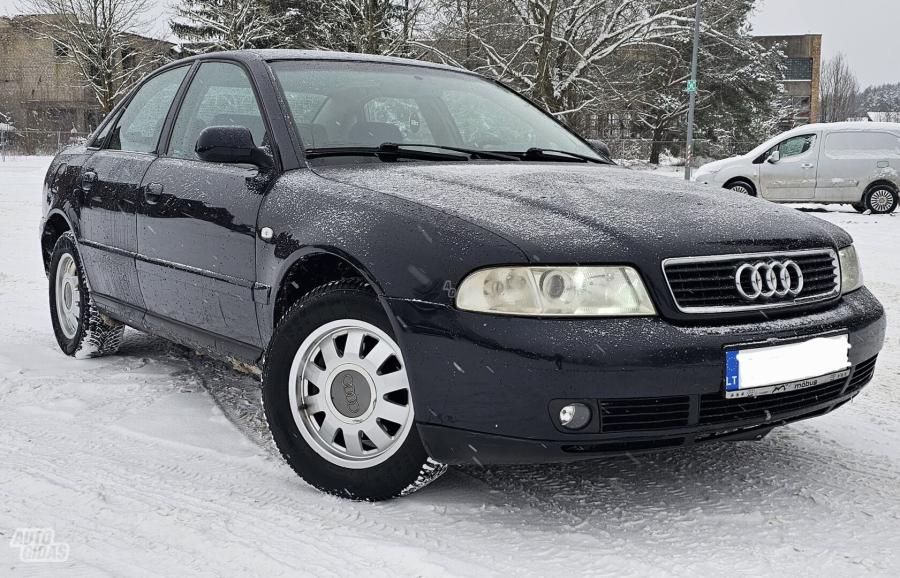 Blue Audi A4 2000 in Trakai, with an engine capacity of 1.90 L and mileage of 296 thousand km for 999 €, photo 5 on AUTOMOTO.COM.LV