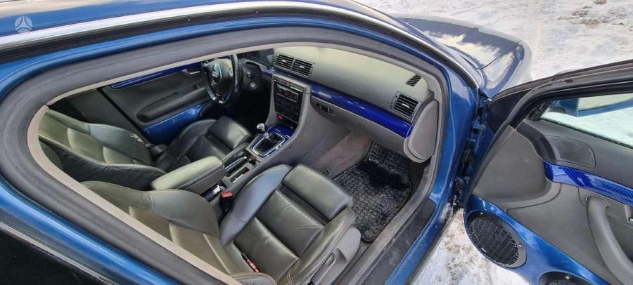 Blue Audi A4 2000 in Vilnius, with an engine capacity of 2.50 L and mileage of 419 thousand km for 3250 €, photo 9 on AUTOMOTO.COM.LV