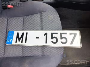 Blue Audi A4 2000 in Valmiera, with an engine capacity of 1.60 L and mileage of 327 thousand km for 1250 €, photo 10 on AUTOMOTO.COM.LV