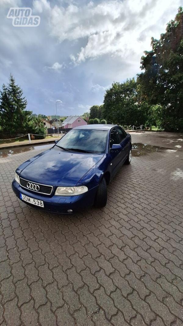 Синий Ауди А4 2000 в Юрбаркас, объемом двигателя 1.90 л и пробегом 270 тыс. км за 1400 €, фото 8 на AUTOMOTO.COM.LV