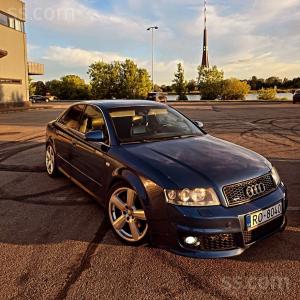 Zils Audi A4 2000 Rīga, ar dzinēja tilpumu 2.50 L un nobraukumu 304 tūkst. km par 3500 €, foto 5 vietnē AUTOMOTO.COM.LV