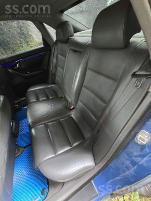 Zils Audi A4 2000 Rīga, ar dzinēja tilpumu 2.50 L un nobraukumu 304 tūkst. km par 3500 €, foto 6 vietnē AUTOMOTO.COM.LV