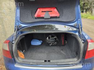 Zils Audi A4 2000 Rīga, ar dzinēja tilpumu 2.50 L un nobraukumu 304 tūkst. km par 3500 €, foto 8 vietnē AUTOMOTO.COM.LV