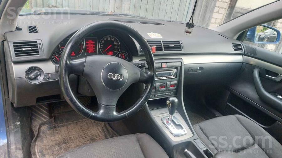 Zils Audi A4 2001 Madona, ar dzinēja tilpumu 2.00 L un nobraukumu 232 tūkst. km par 950 €, foto 7 vietnē AUTOMOTO.COM.LV
