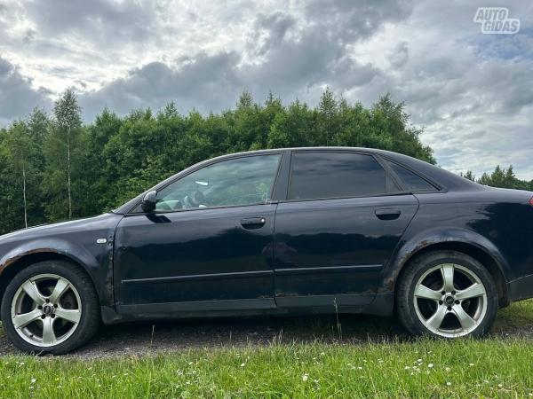 Blue Audi A4 2001 in Vilnius, with an engine capacity of 1.90 L and mileage of 421 thousand km for 550 €, photo 2 on AUTOMOTO.COM.LV