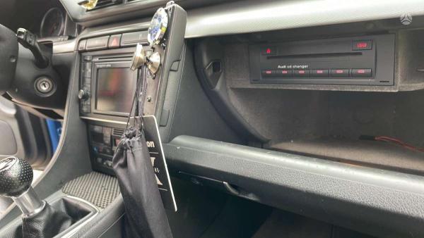 Zils Audi A4 2001 Telšiai, ar dzinēja tilpumu 1.78 L un nobraukumu 244 tūkst. km par 2200 €, foto 6 vietnē AUTOMOTO.COM.LV