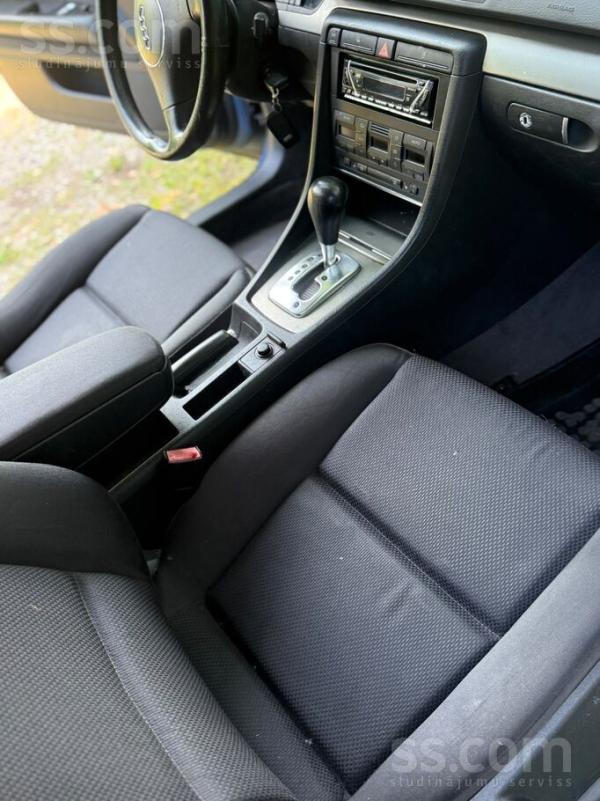 Blue Audi A4 2001 in Riga, with an engine capacity of 2.00 L and mileage of 233 thousand km for 1350 €, photo 10 on AUTOMOTO.COM.LV