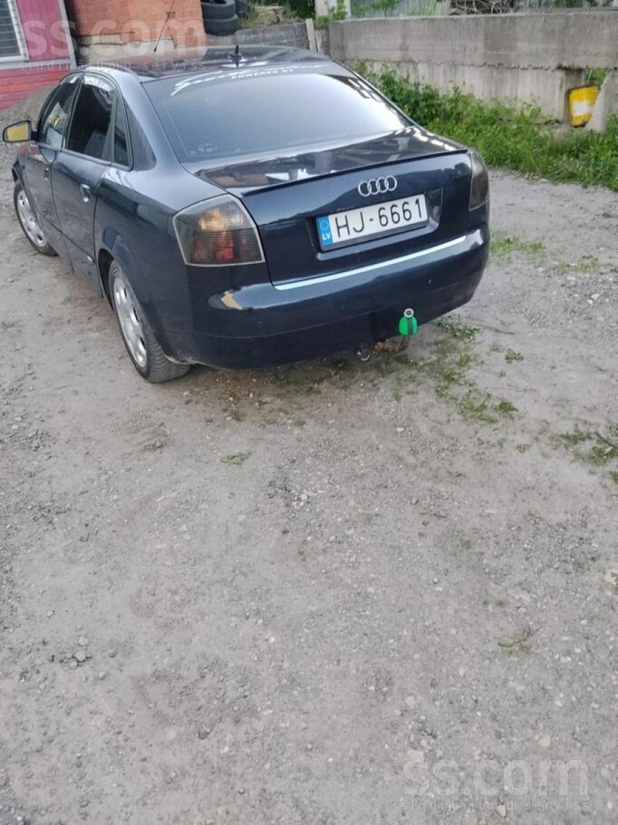 Синий Ауди А4 2001 в Рига, объемом двигателя 1.90 л и пробегом 519 тыс. км за 1300 €, фото 6 на AUTOMOTO.COM.LV
