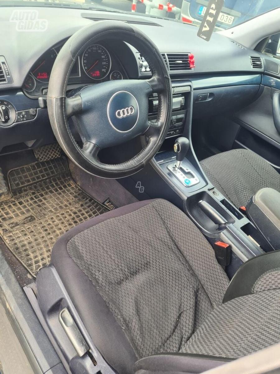 Blue Audi A4 2001 in Klaipeda, with an engine capacity of 2.00 L and mileage of 359 thousand km for 950 €, photo 6 on AUTOMOTO.COM.LV