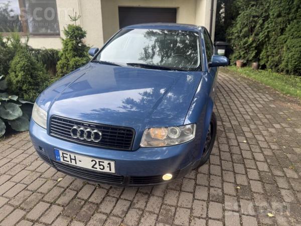 Zils Audi A4 2001 Rīga, ar dzinēja tilpumu 2.00 L un nobraukumu 235 tūkst. km par 1200 €, foto 3 vietnē AUTOMOTO.COM.LV