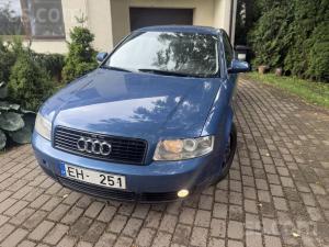 Blue Audi A4 2001 in Riga, with an engine capacity of 2.00 L and mileage of 235 thousand km for 1200 €, photo 4 on AUTOMOTO.COM.LV