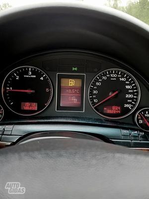 Zils Audi A4 2001 Panevēža, ar dzinēja tilpumu 1.90 L un nobraukumu 393 tūkst. km par 1450 €, foto 13 vietnē AUTOMOTO.COM.LV