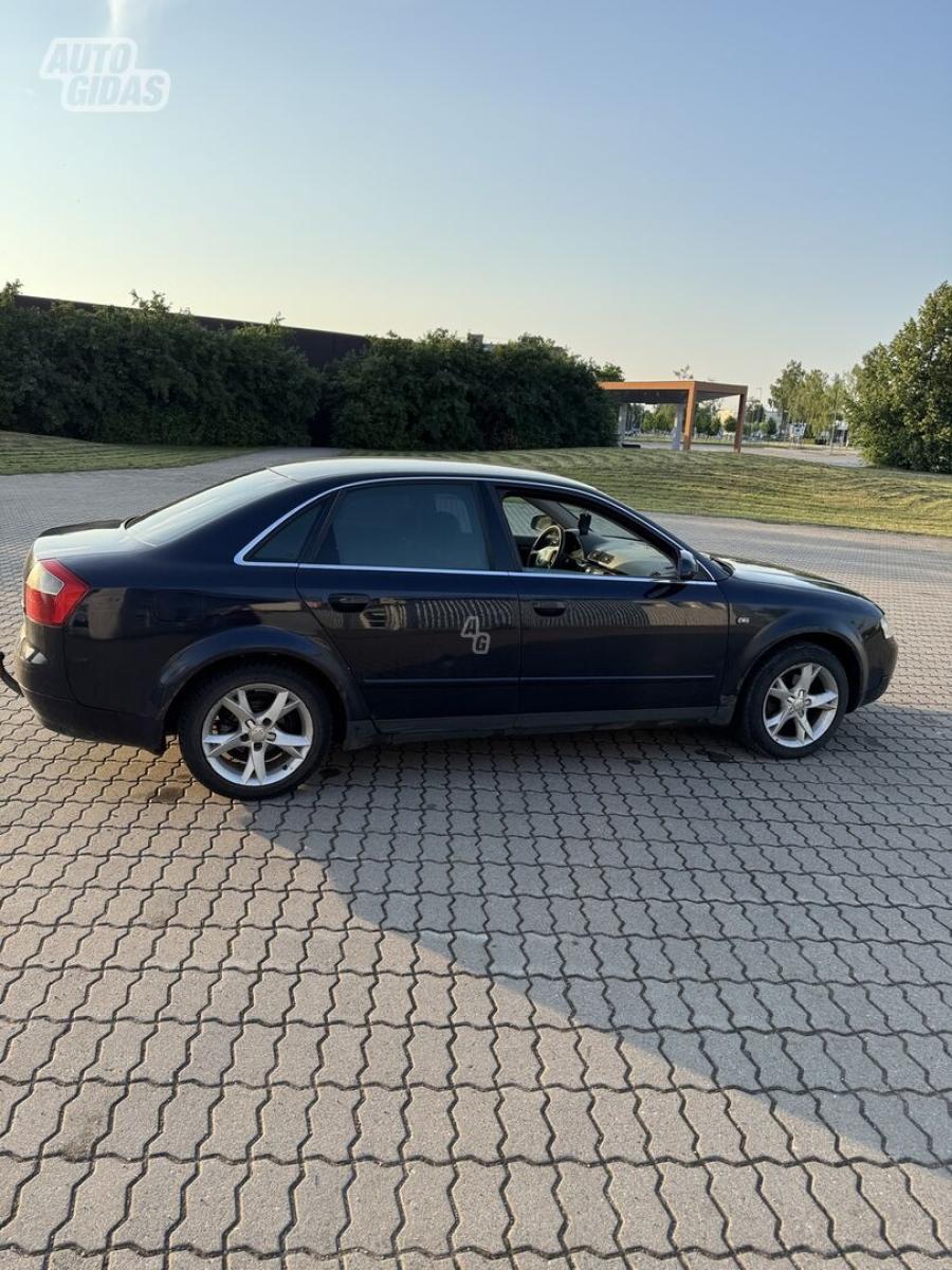 Blue Audi A4 2001 in Vilnius, with an engine capacity of 1.90 L and mileage of 530 thousand km for 1200 €, photo 3 on AUTOMOTO.COM.LV