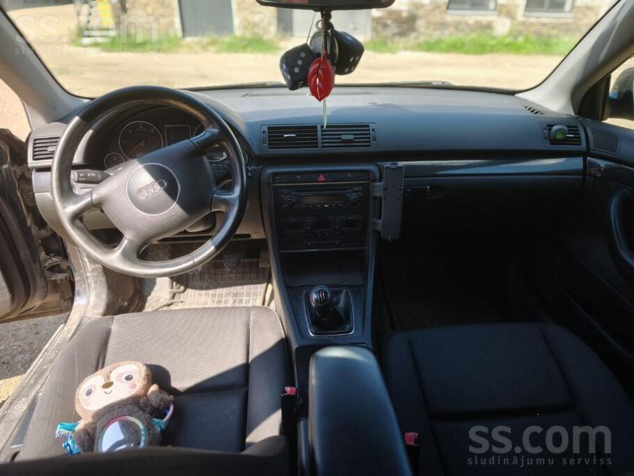 Blue Audi A4 2001 in Riga, with an engine capacity of 1.90 L and mileage of 371 thousand km for 650 €, photo 11 on AUTOMOTO.COM.LV