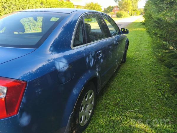 Blue Audi A4 2001 in Jelgava, with an engine capacity of 1.80 L and mileage of 273 thousand km for 1590 €, photo 4 on AUTOMOTO.COM.LV