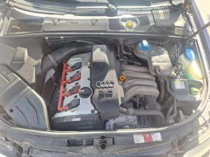 Blue Audi A4 2001 in Gargzdai, with an engine capacity of 1.98 L and mileage of 221 thousand km for 2200 €, photo 15 on AUTOMOTO.COM.LV