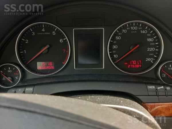 Zils Audi A4 2001 Daugavpils, ar dzinēja tilpumu 2.00 L un nobraukumu 278 tūkst. km par 900 €, foto 6 vietnē AUTOMOTO.COM.LV