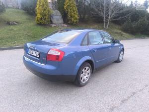 Blue Audi A4 2002 in Ignalina, with an engine capacity of 1.90 L and mileage of 400 thousand km for 1650 €, photo 5 on AUTOMOTO.COM.LV