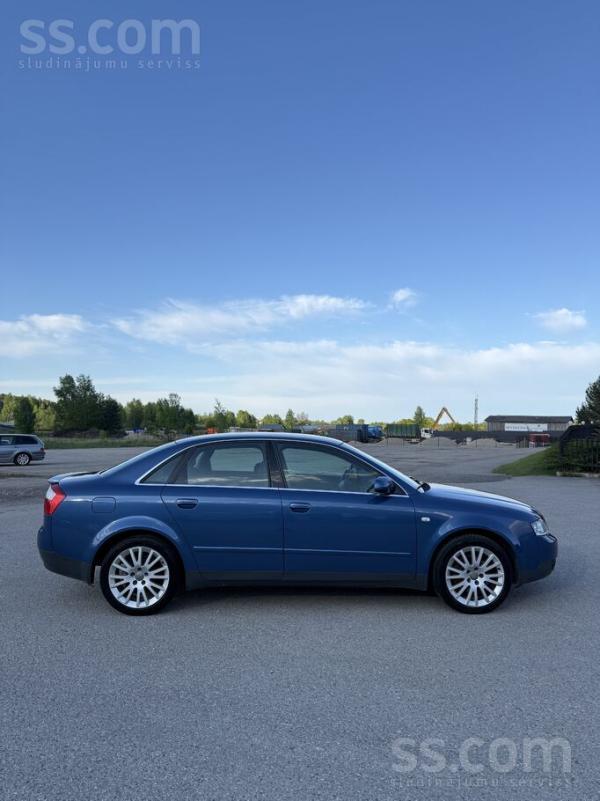 Blue Audi A4 2002 in Tukums, with an engine capacity of 1.80 L and mileage of 183 thousand km for 3500 €, photo 4 on AUTOMOTO.COM.LV