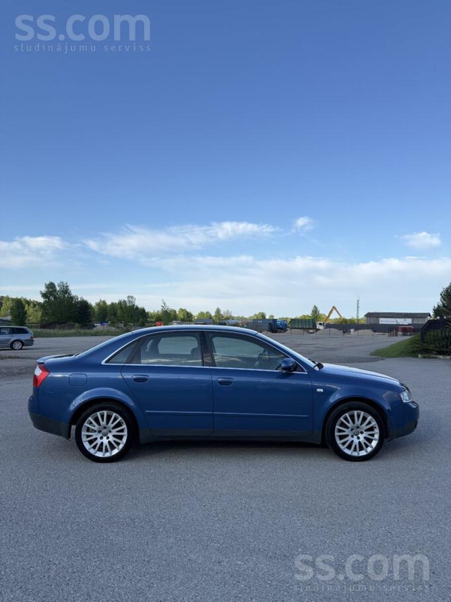 Zils Audi A4 2002 Tukums, ar dzinēja tilpumu 1.80 L un nobraukumu 183 tūkst. km par 3500 €, foto 5 vietnē AUTOMOTO.COM.LV