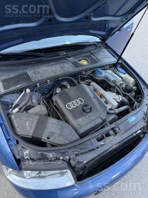 Zils Audi A4 2002 Tukums, ar dzinēja tilpumu 1.80 L un nobraukumu 183 tūkst. km par 3500 €, foto 26 vietnē AUTOMOTO.COM.LV