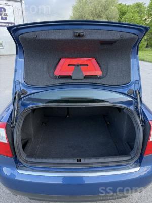 Zils Audi A4 2002 Tukums, ar dzinēja tilpumu 1.80 L un nobraukumu 183 tūkst. km par 3500 €, foto 27 vietnē AUTOMOTO.COM.LV