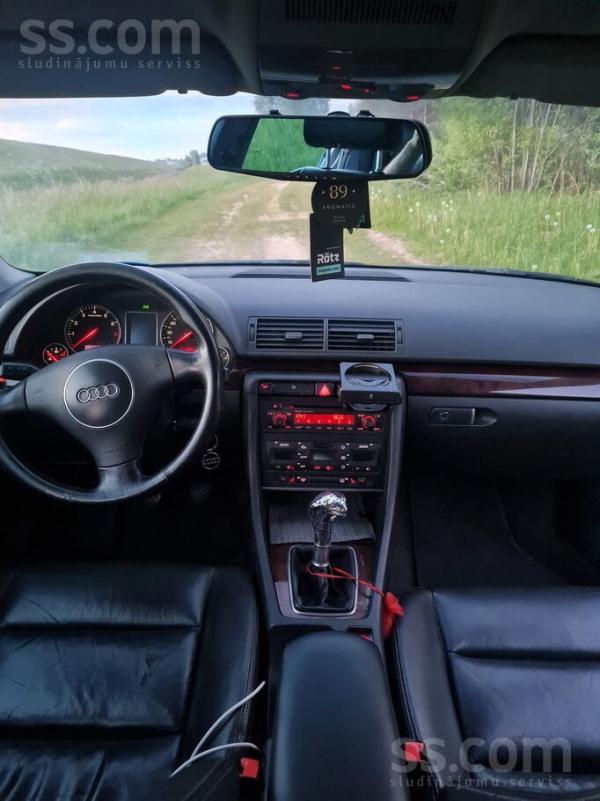 Blue Audi A4 2002 in Riga, with an engine capacity of 1.80 L and mileage of 344 thousand km for 950 €, photo 5 on AUTOMOTO.COM.LV