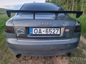 Синий Ауди А4 2002 в Рига, объемом двигателя 1.80 л и пробегом 344 тыс. км за 950 €, фото 7 на AUTOMOTO.COM.LV