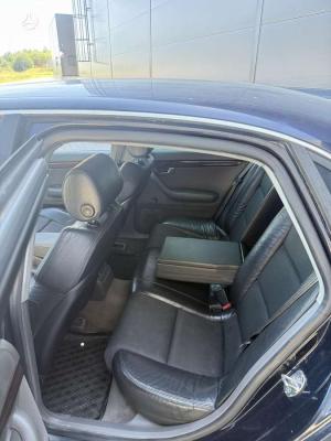 Zils Audi A4 2002 Šauļi, ar dzinēja tilpumu 1.90 L un nobraukumu 390 tūkst. km par 1550 €, foto 8 vietnē AUTOMOTO.COM.LV