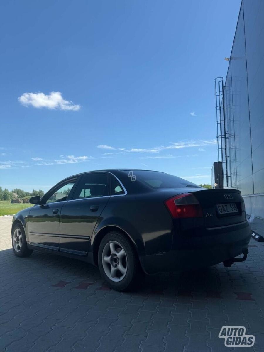 Blue Audi A4 2002 in Siauliai, with an engine capacity of 1.90 L and mileage of 390 thousand km for 1550 €, photo 4 on AUTOMOTO.COM.LV